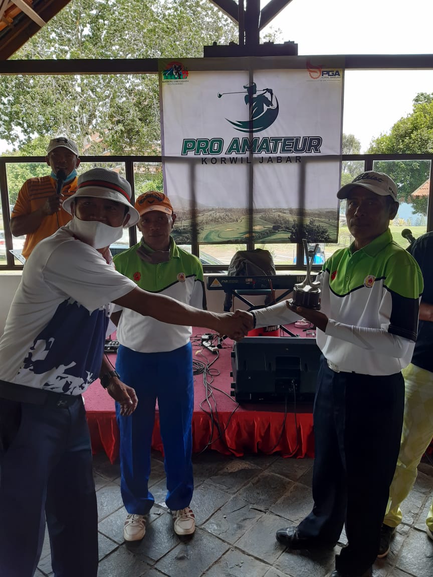 Andrew Wirawan Kembali Menangi Gobar Pro & Am di Bandung Giri Gahana ...