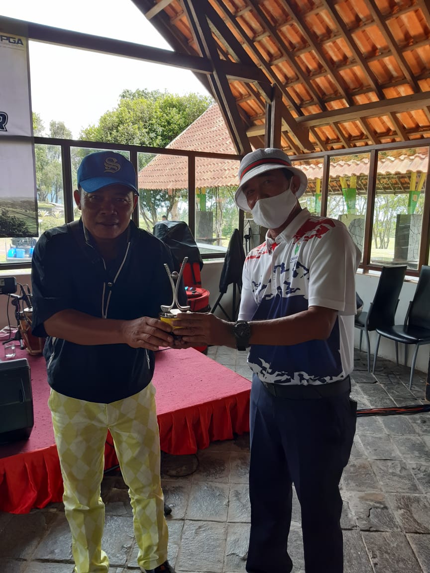 Andrew Wirawan Kembali Menangi Gobar Pro & Am di Bandung Giri Gahana ...