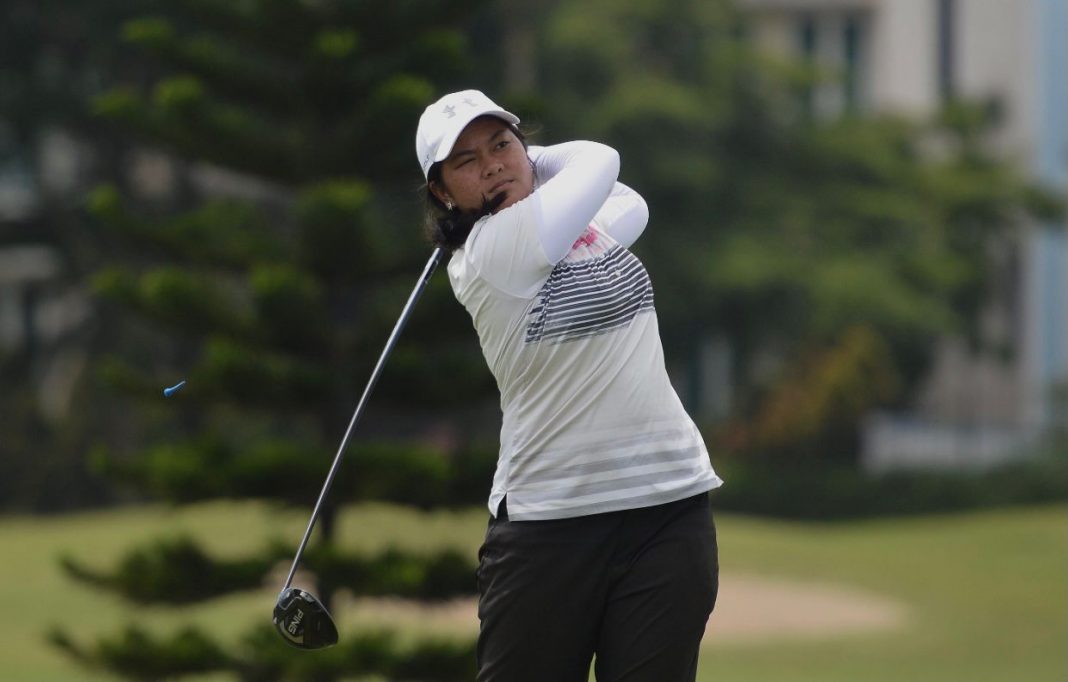 Rayi Geulis Zullandari, Peraih 4 Medali Emas Porprov Jabar 2022 – GOLFJOY