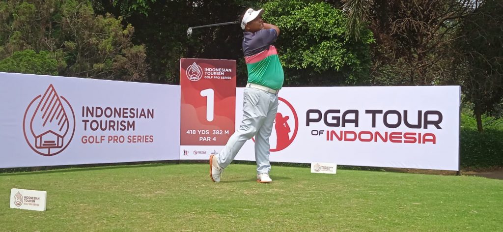 Jowi & Nasin Pimpin Bersama di Putaran 1 Indonesian Tourism Golf Pro Series #3 – GOLFJOY