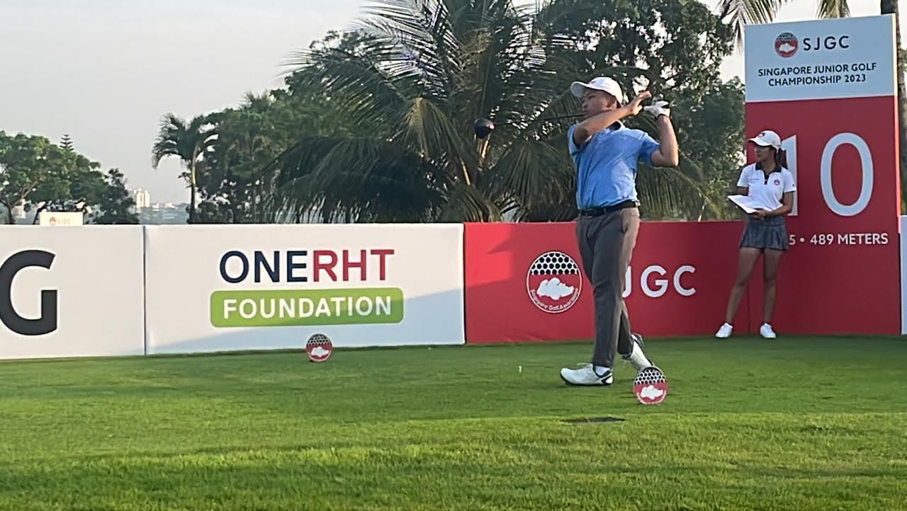 Kenneth & PAR di Posisi 3 Singapore Junior Golf Championship Round 2 ...